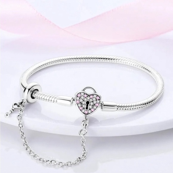 Jewelry | Nwot Sterling Silver Coated Heart Lock Charm Bracelet ...